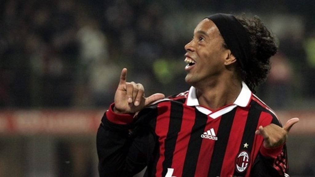 Milan vs Napoli Throwback: Ronaldinho Hits the Dance Floor