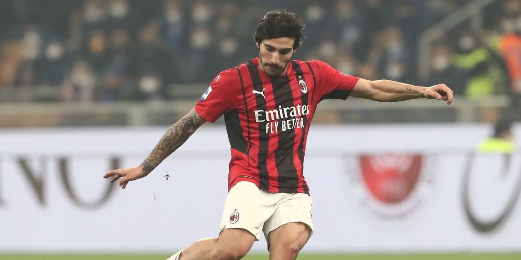 Milan Advance Tonali Talks, Face Issue for New Midfielder