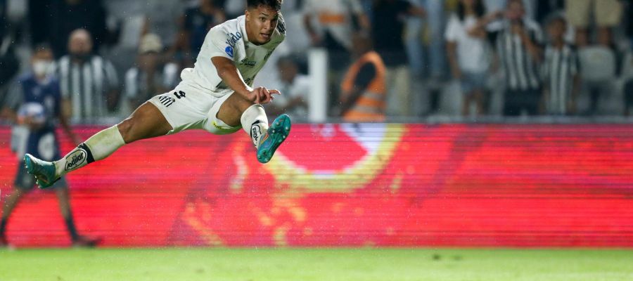 Santos Open January Exit Door for Roma Target Leonardo