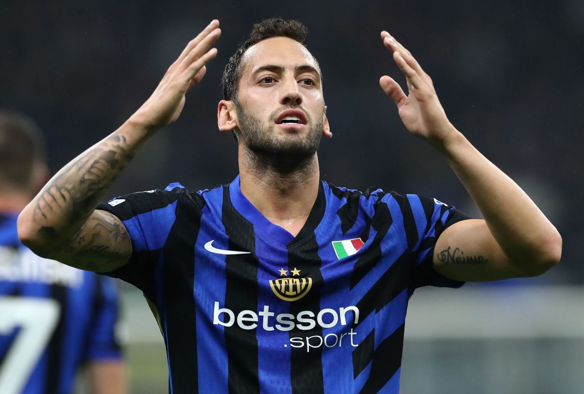 Inter Suffer Huge Injury Blow as Hakan Calhanoglu Renews Thigh Issue Inter Suffer Huge Injury Blow as Hakan Calhanoglu Renews Thigh Issue