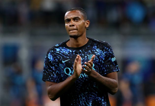 Inter Plot to Keep Manchester City Loanee Akanji