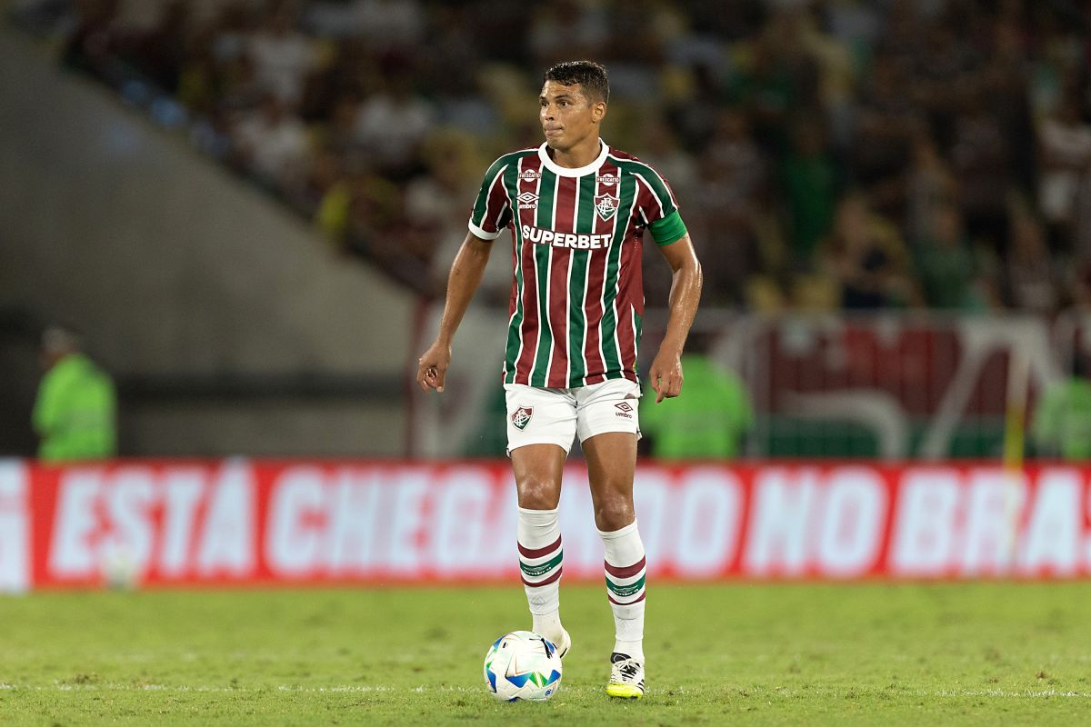 Thiago Silva Departs Fluminense Amid Milan and EPL Buzz